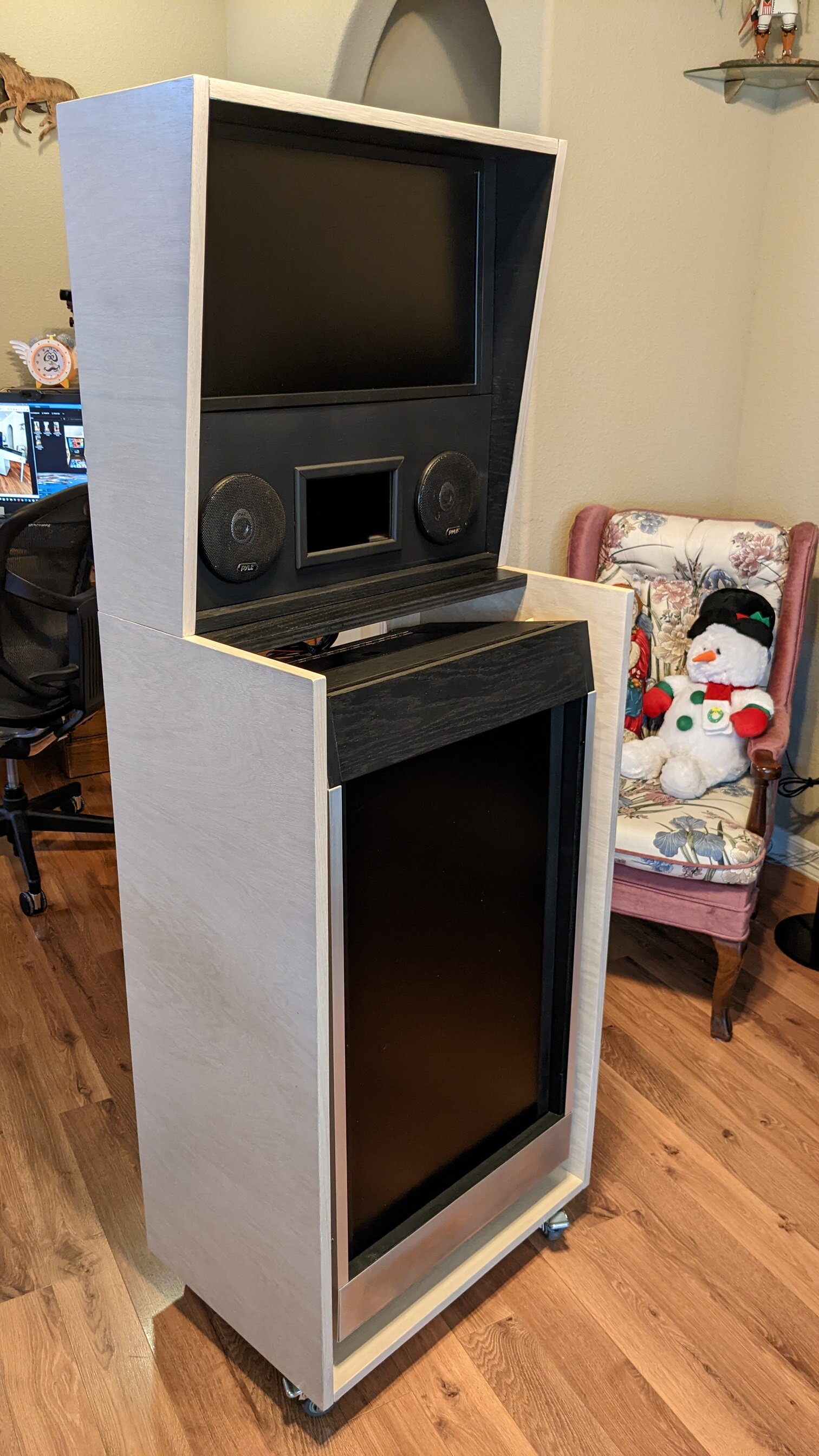 My basic foldaway pincab - Cabinet Discussion - Virtual Pinball Universe