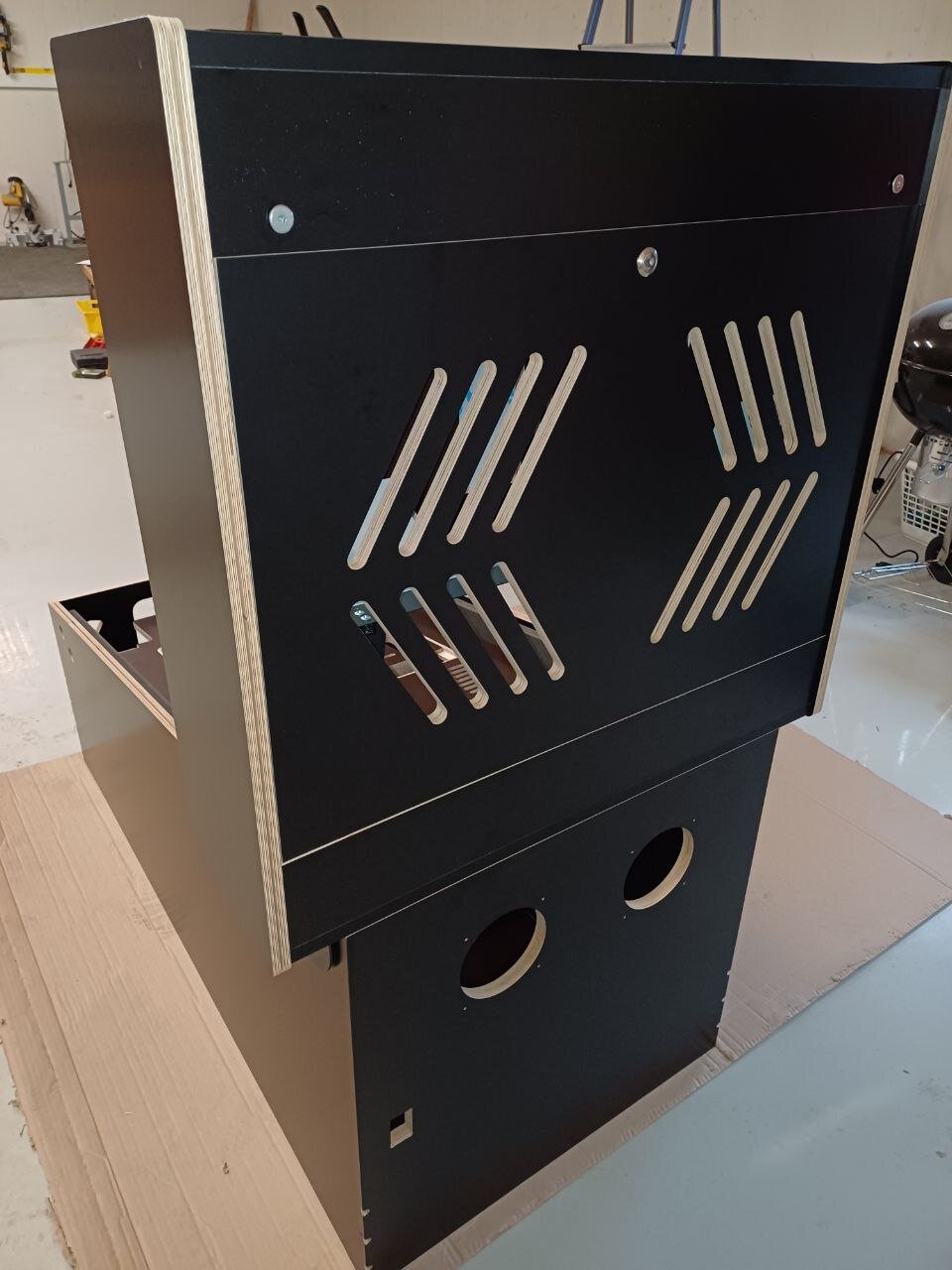 My Tukkari pinball cabinet kit build - Cabinet Builds - Virtual Pinball ...